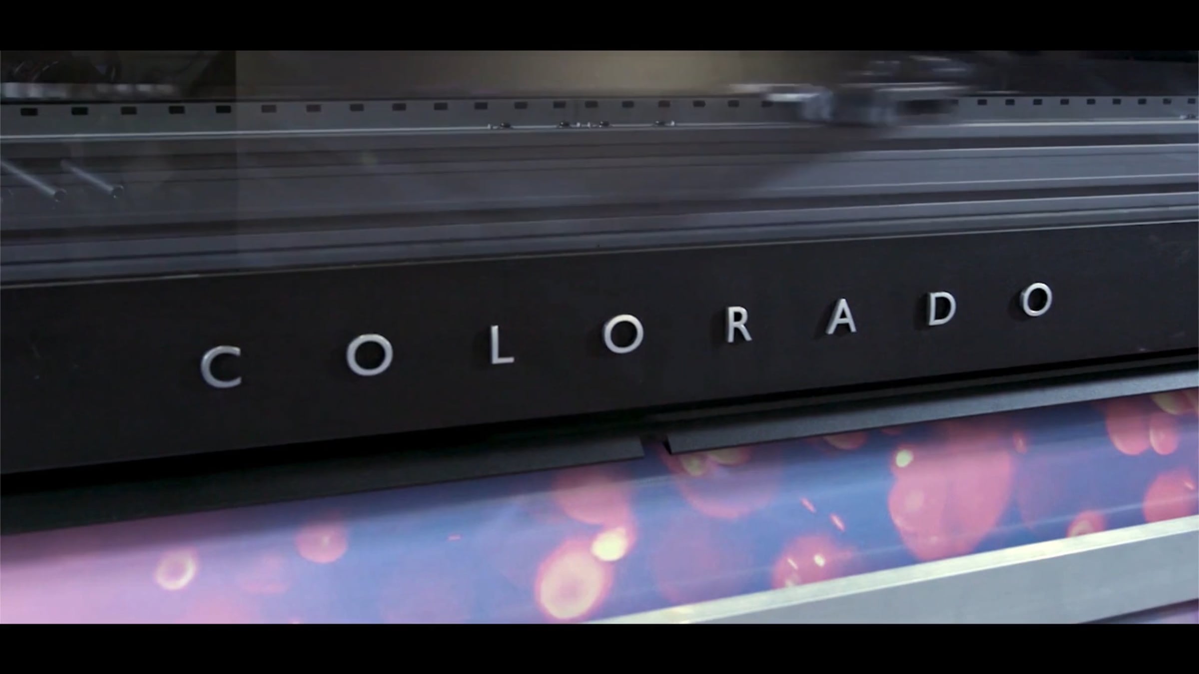 Introducing the Colorado 1650 Wide Format Roll-to-Roll Printer
