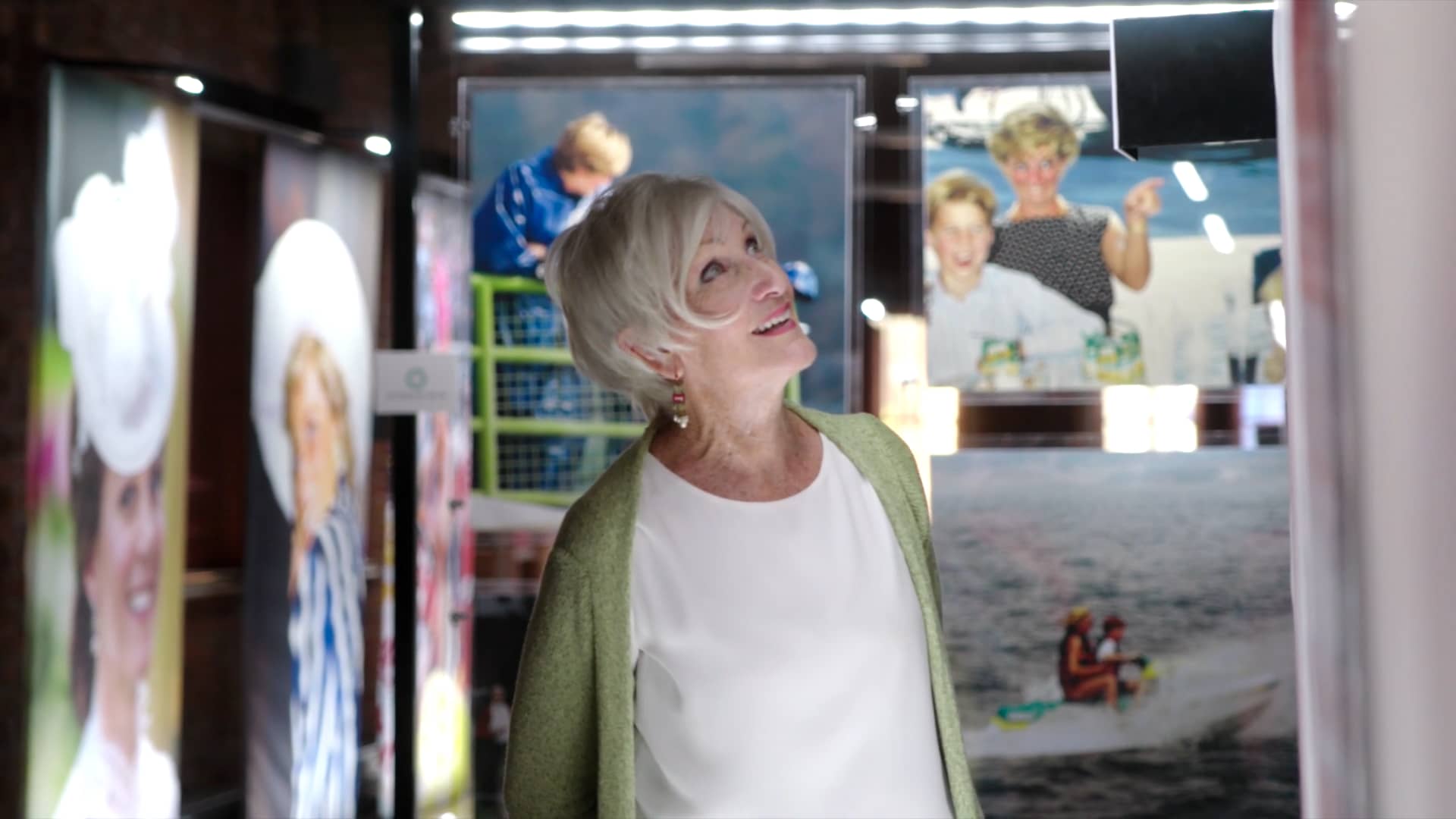 Princess Diana Accredited Access Photography Exhibition London on Vimeo