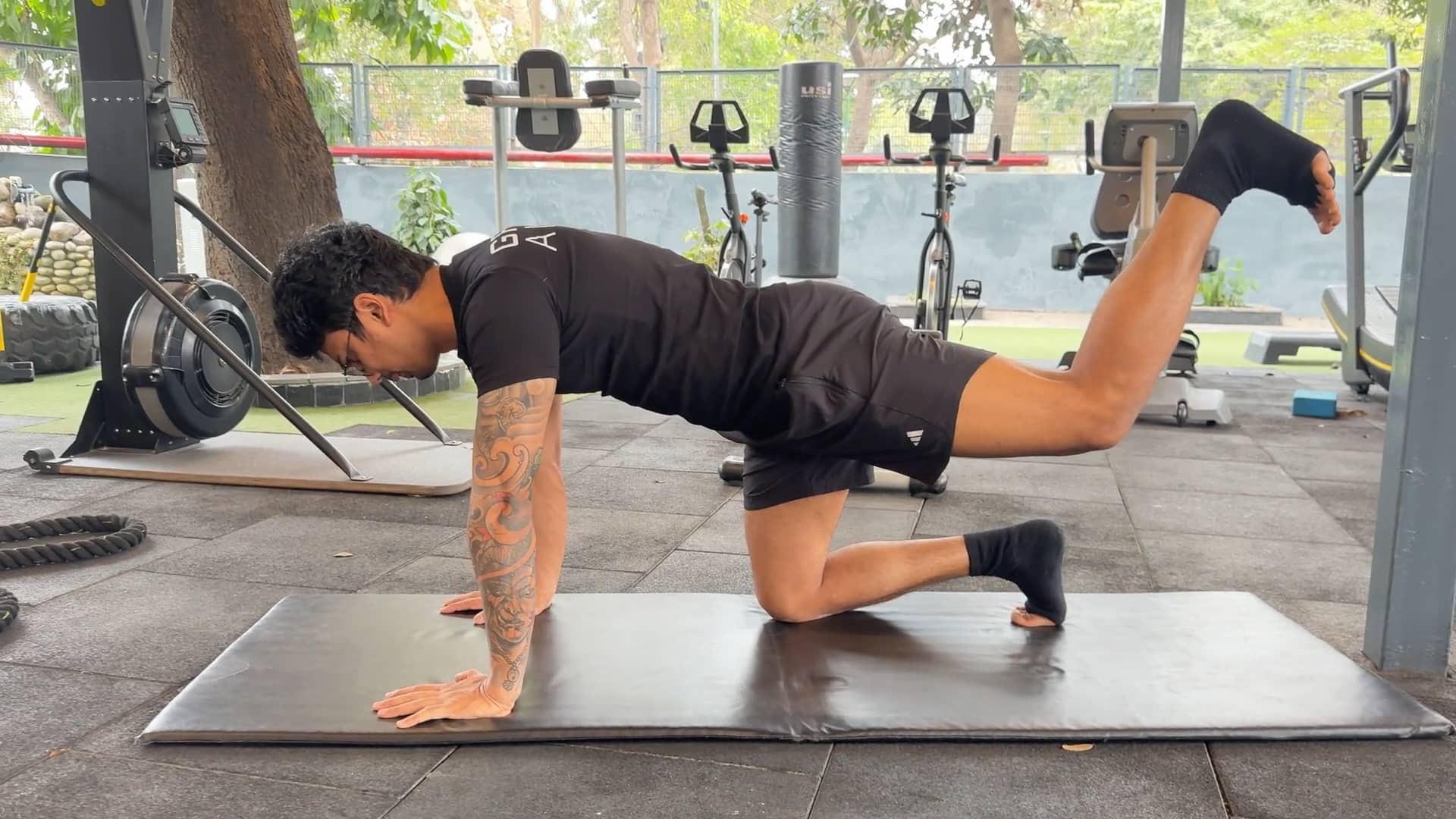 Donkey Kicks - Back Pain on Vimeo