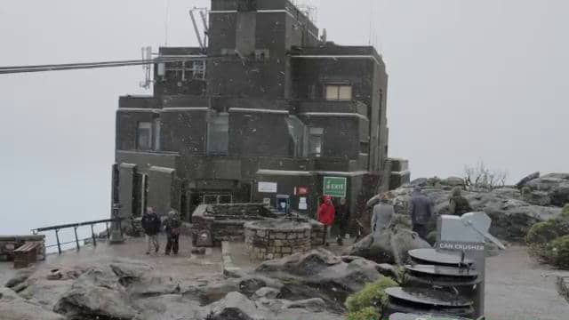 Footage of Snow on Table Mountain.... on Vimeo