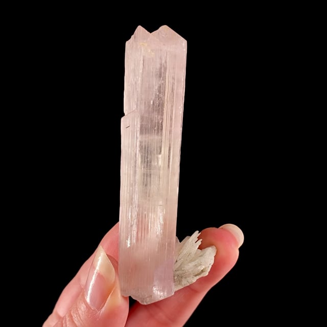 Spodumene (doubly-terminated) with Albite | Nuristan, Laghman Province ...