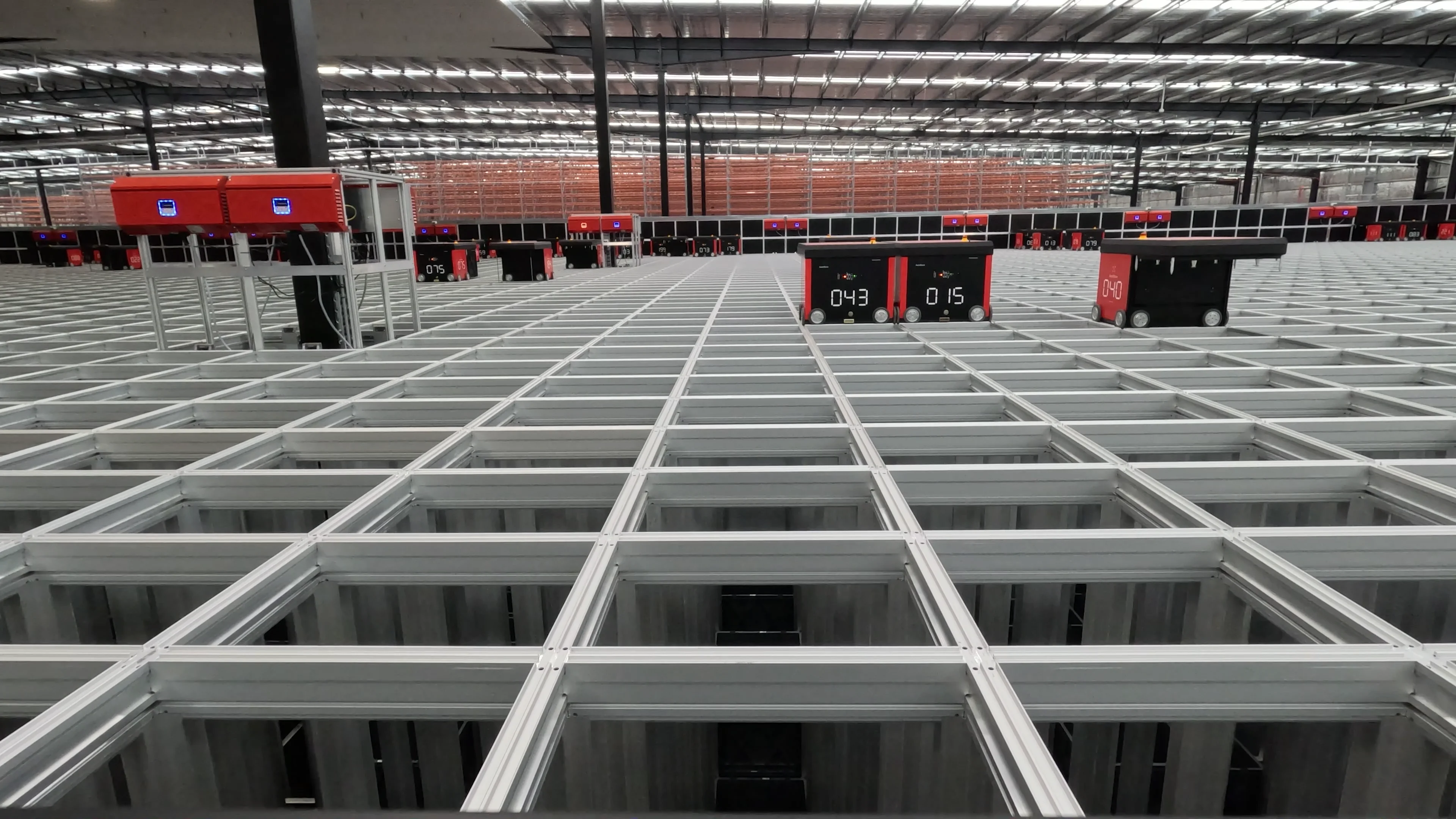 AutoStore Grid on Vimeo