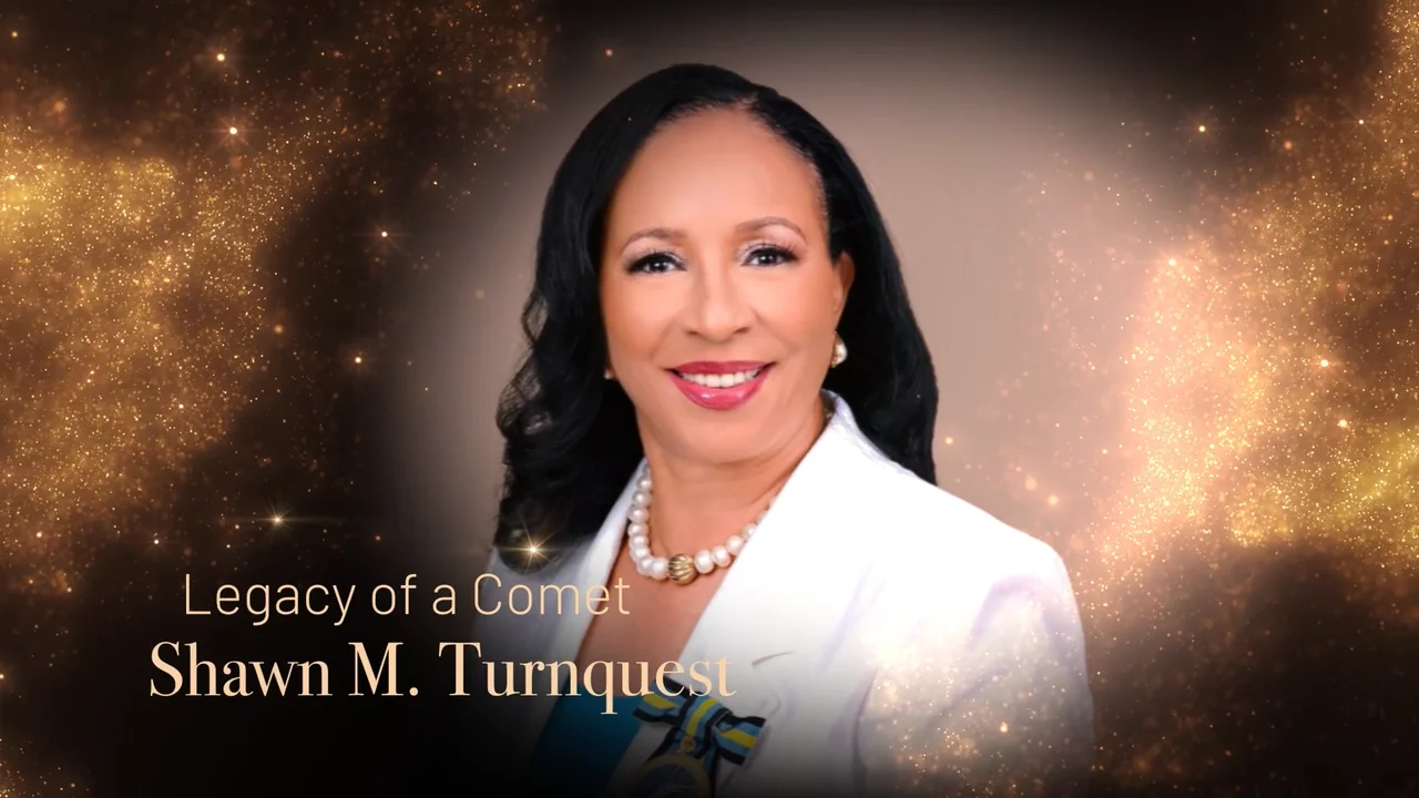 Legacy of a Comet - Shawn M. Turnquest