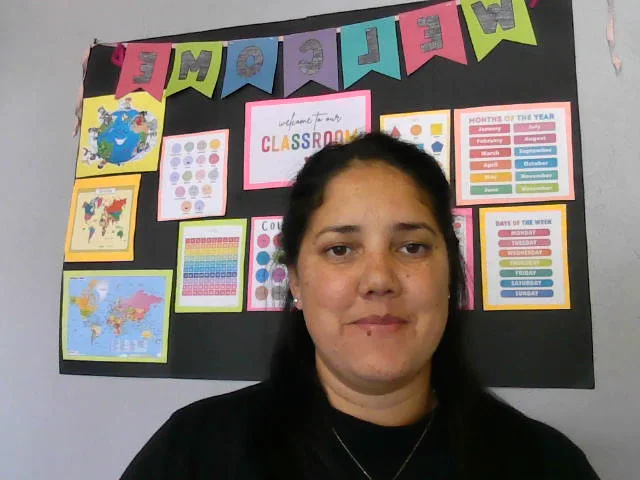 Robyn A. tutor video introduction on Preply on Vimeo