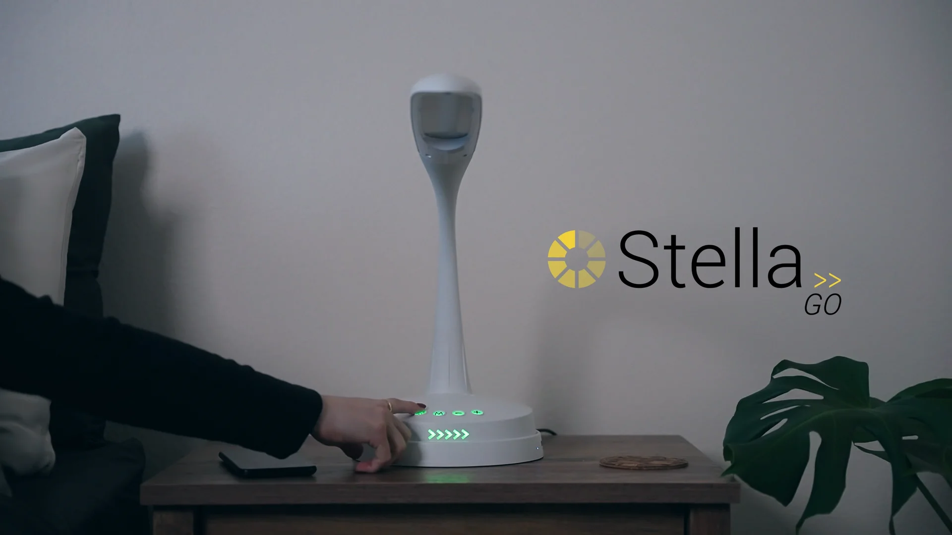 The Stella>>GO Portable Task Lamp