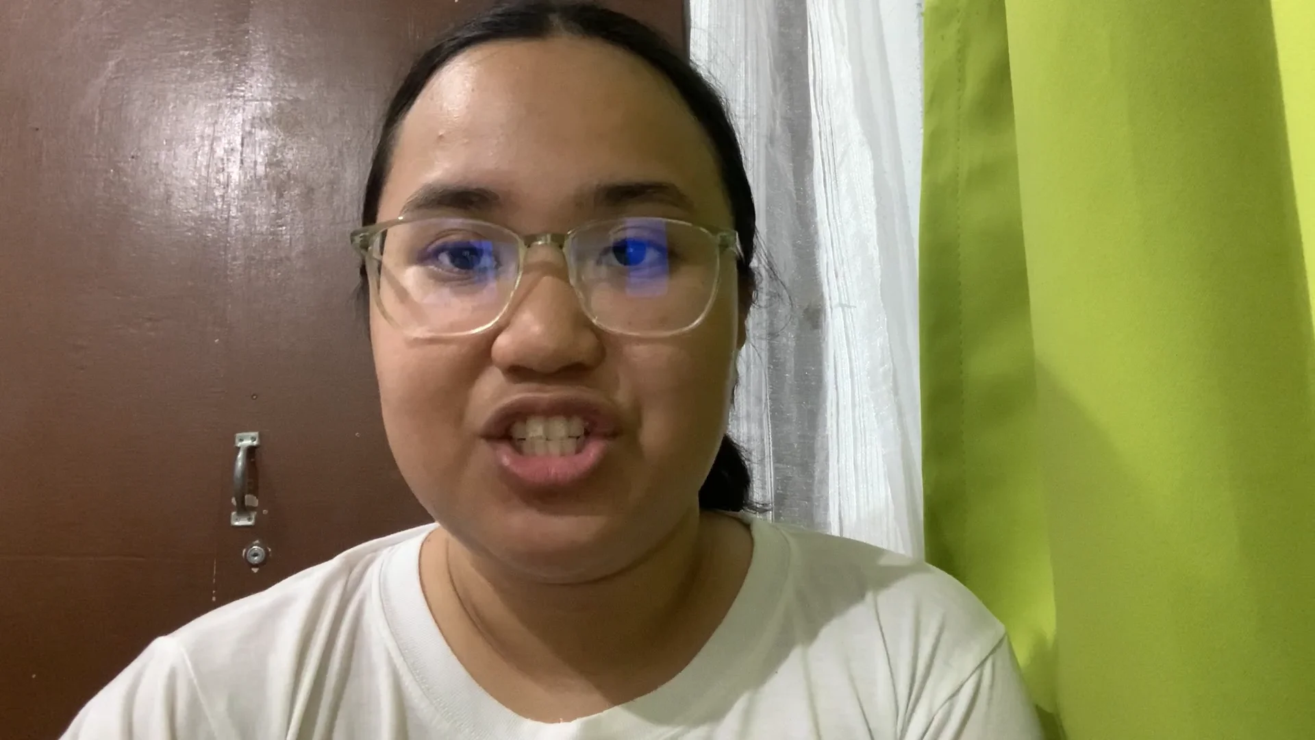 Lessonpal online tutor Ronwen Viovicente on Vimeo