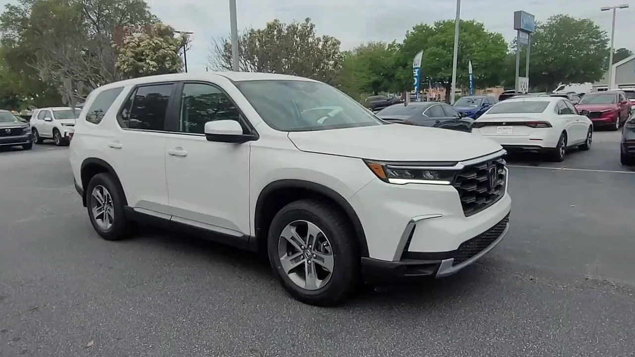 NEW 2024 Honda Pilot EX-L 8 Passenger 2WD at Southern Motors Honda (NEW ...