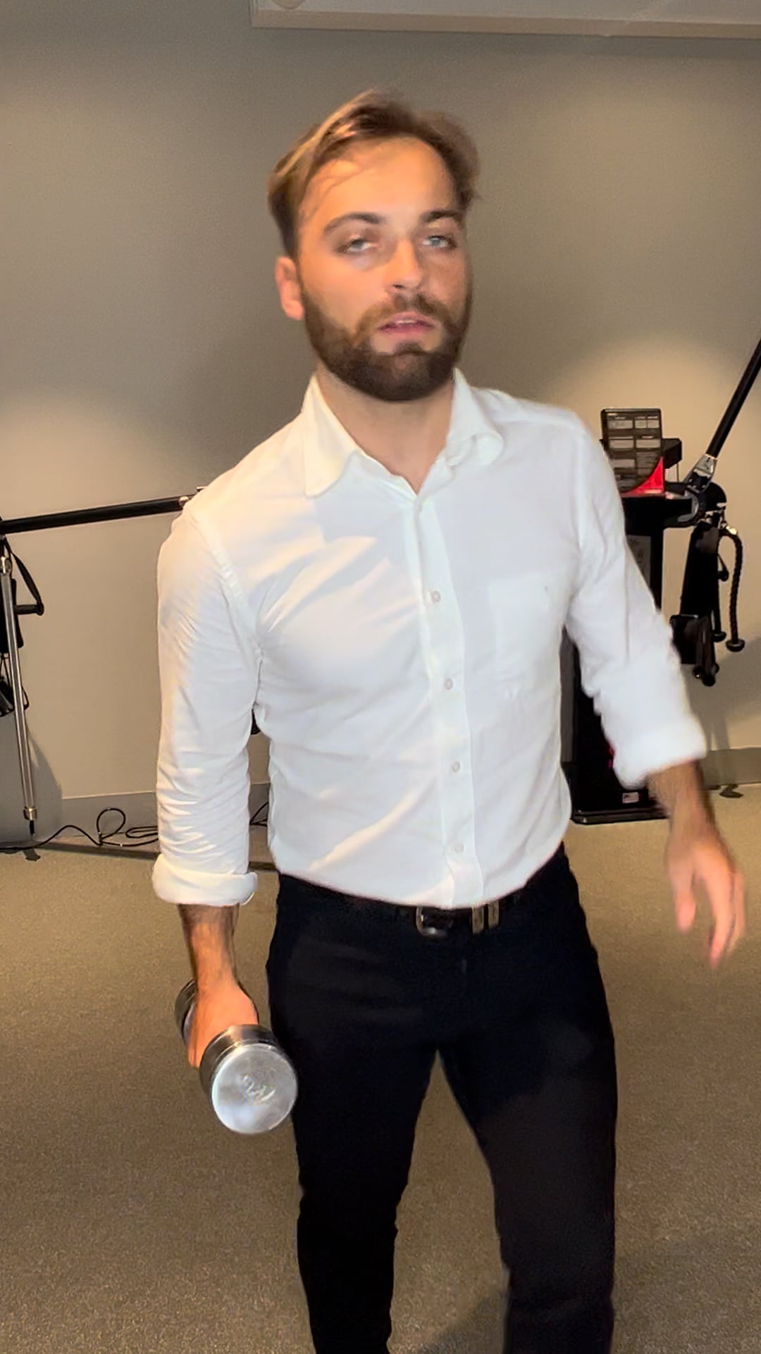 Isometric biceps load