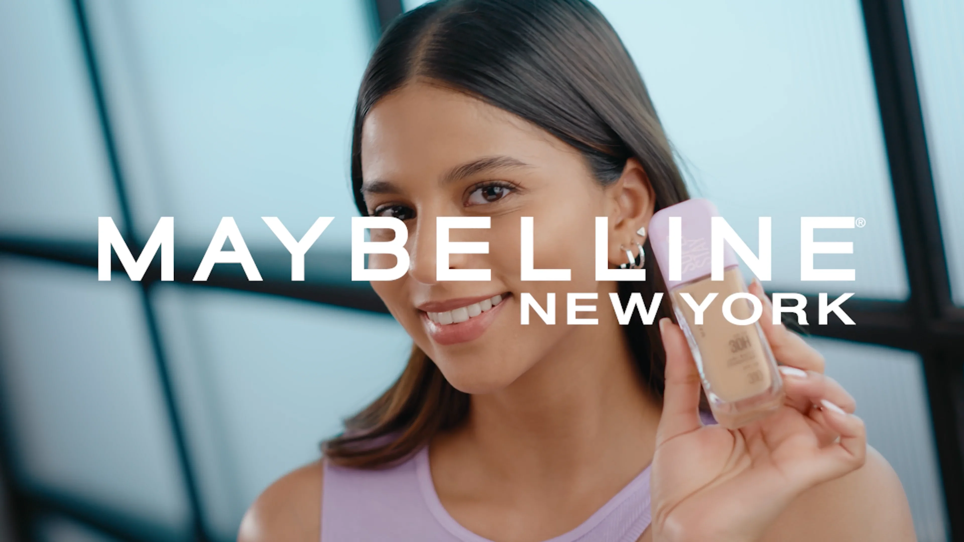 Maybelline Superstay Lumi Matte Foundation with Suhana Khan