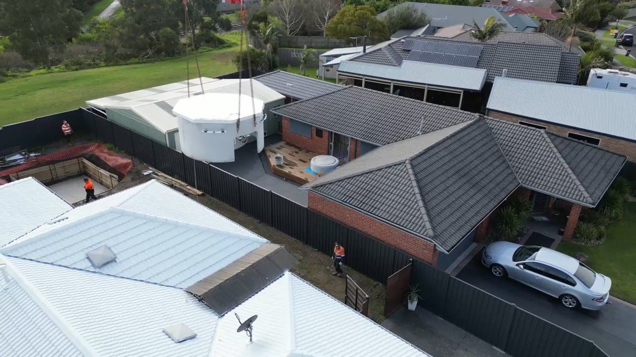 Pool & Portable building Cranage Specialists | Combination Cranes and ...