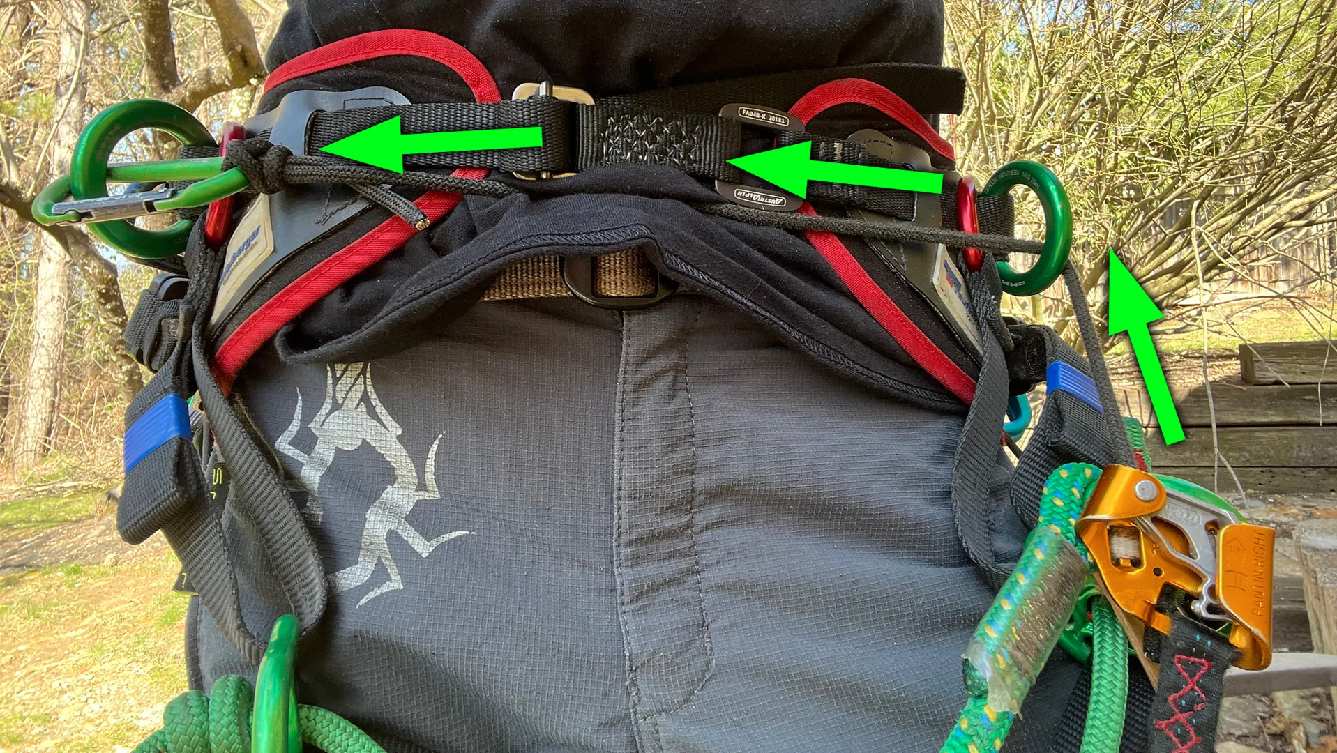 Simple knee ascender bungee setup on Vimeo