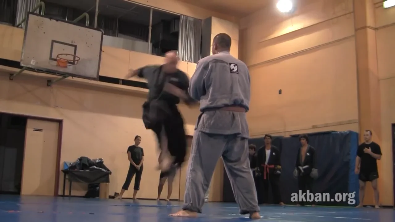 Superman punch in Ninjutsu for Akban wiki on Vimeo
