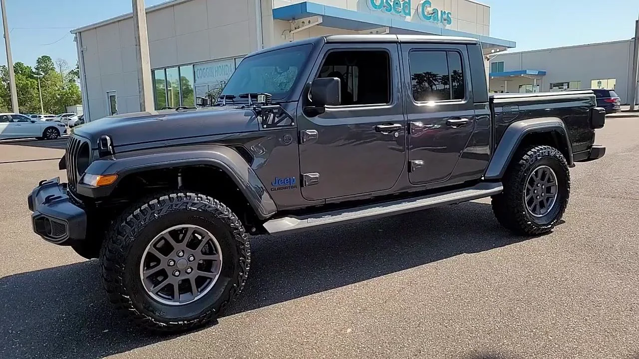 USED 2022 JEEP GLADIATOR OVERLAND 4X4 at Coggin Honda Jax (USED) # ...
