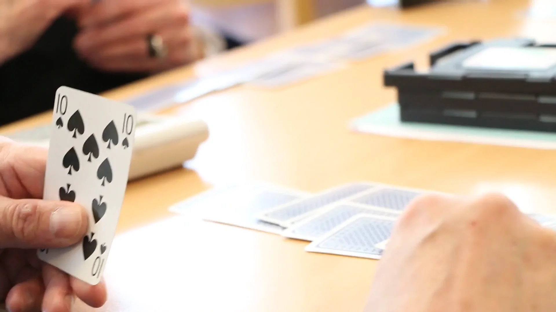 Spil og lær bridge i Ældre Sagen