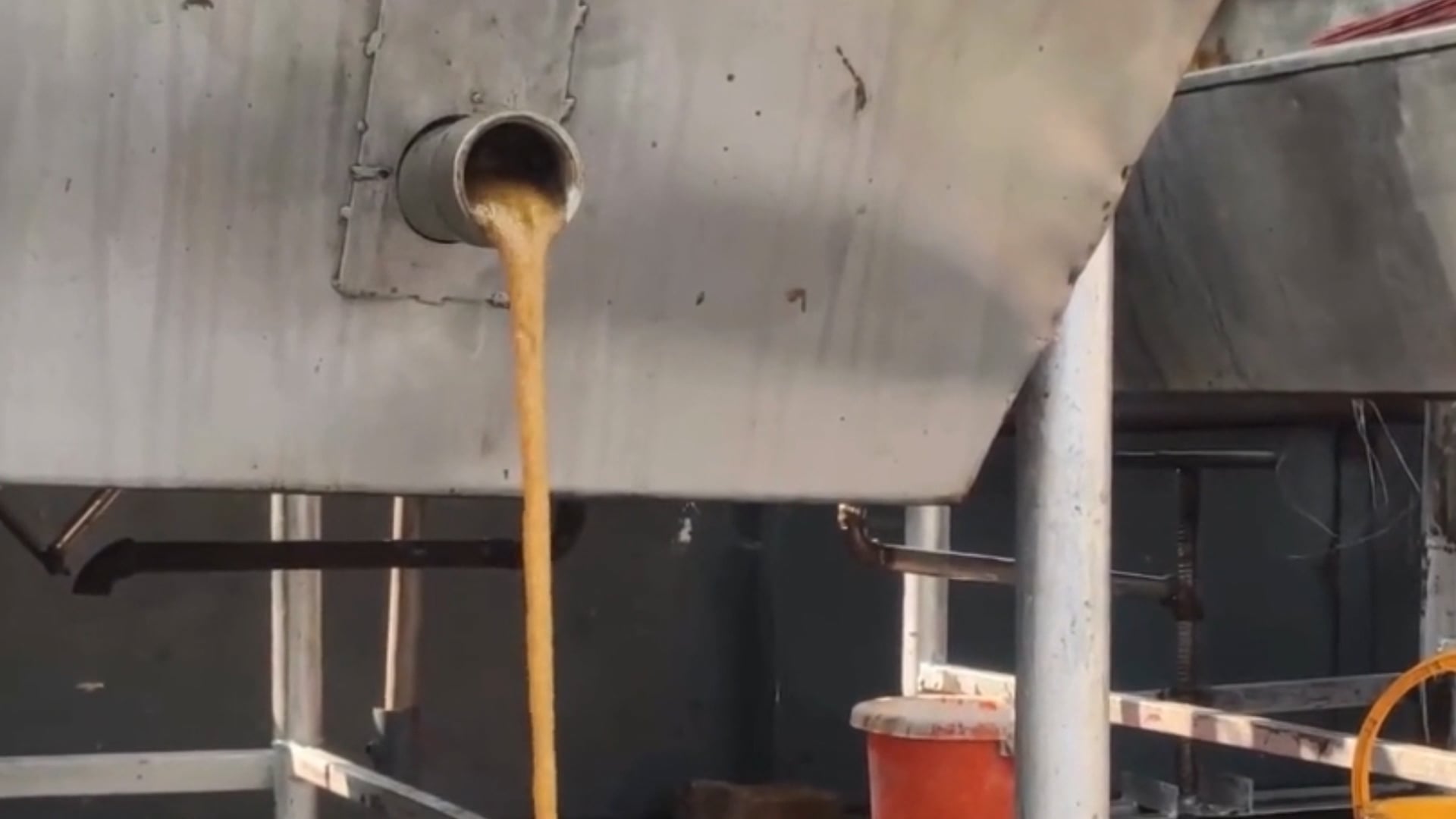 RevoTech Industries ATFD Jaggery Powder Machine