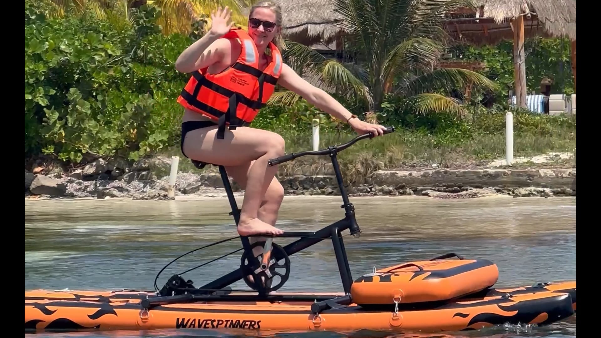 Explore the Thrill of Isla Mujeres | Wave Spinners