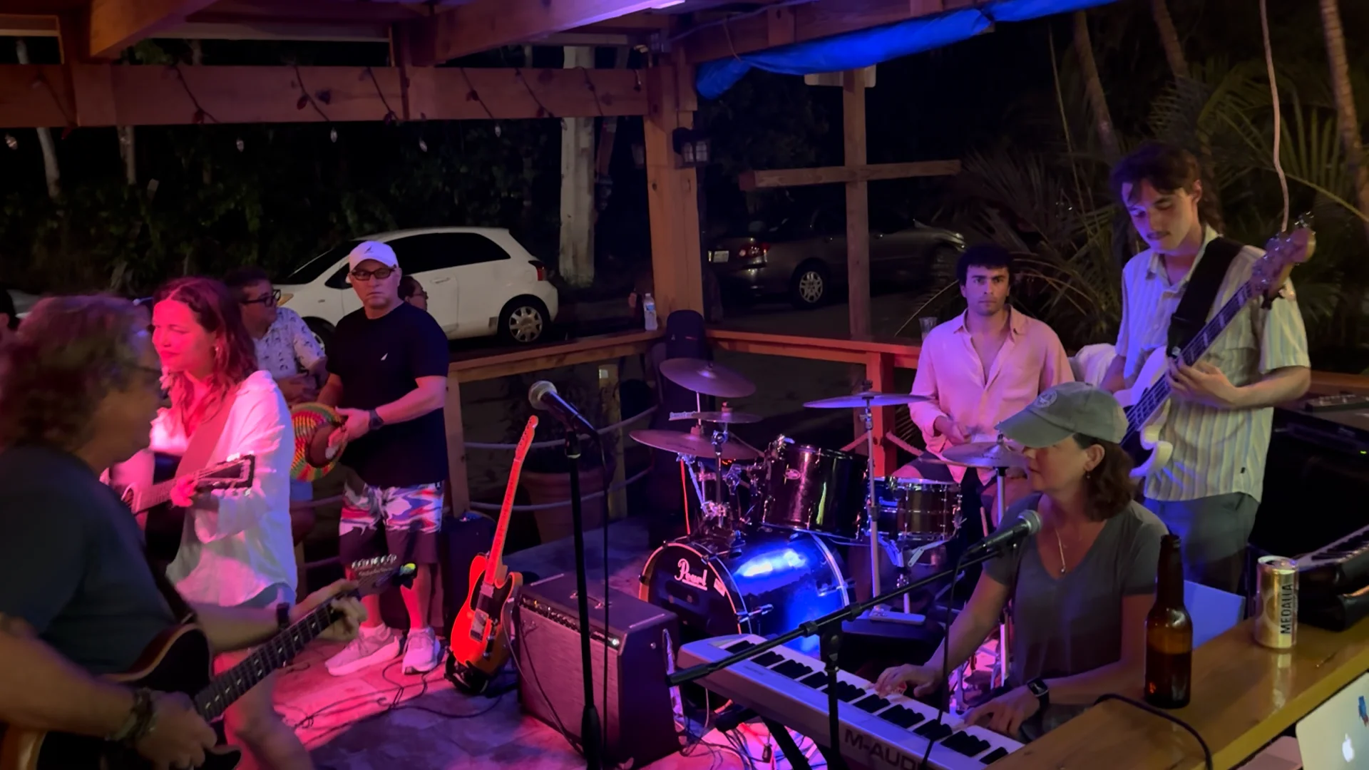 Red Wine Supernova Outtake on Vimeo