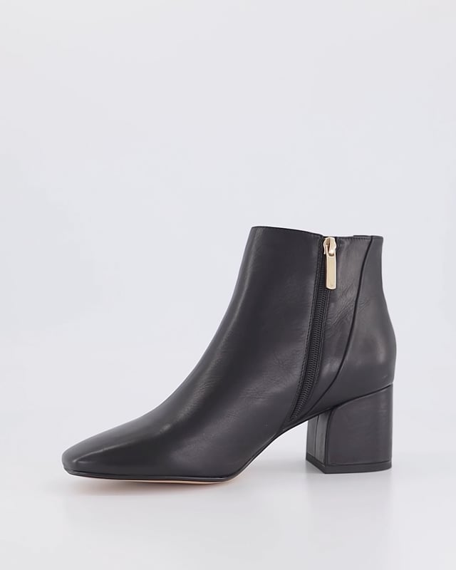SHELLY SHEN Billie Boots - Black Leather | Shoe Connection AU