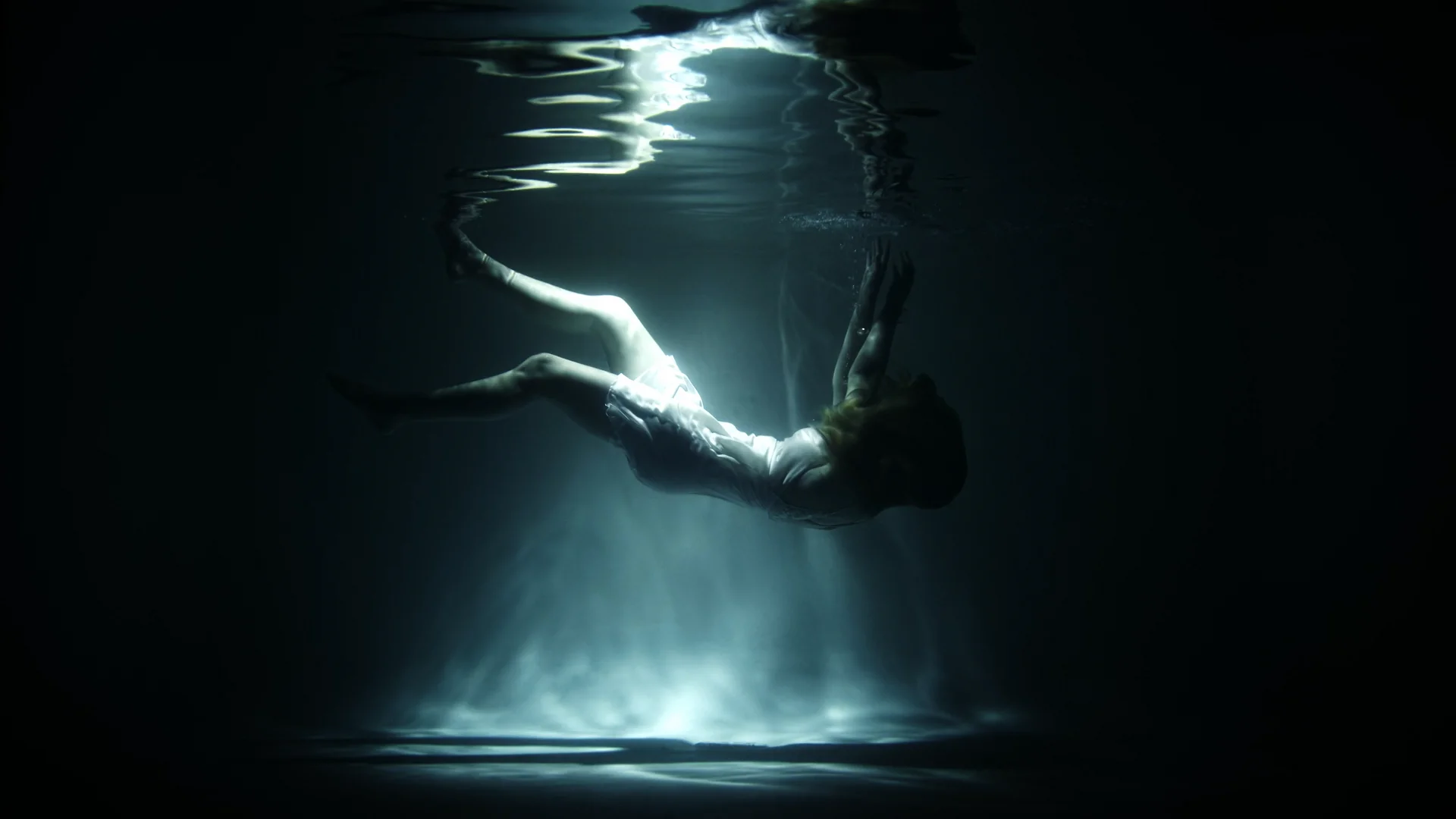 Underwater (Instagram reel) in Underwater Films, Music , BTS on Vimeo