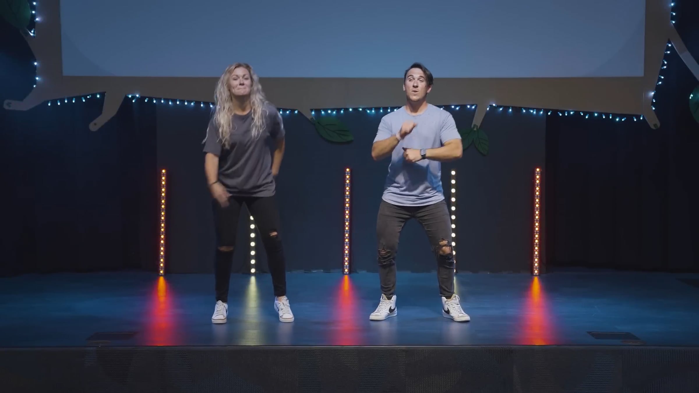 Praise (Elevation Worship) - Kids Motions Video
