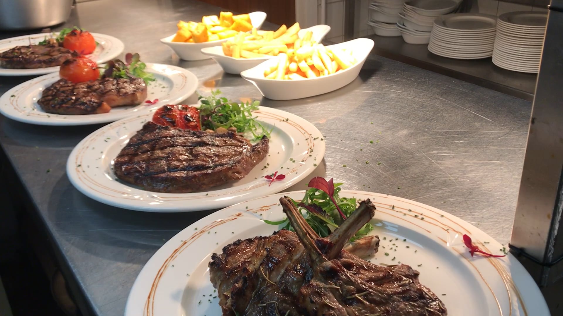 Mano's Bistro