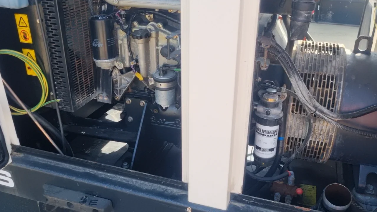 JCB G100RS - Leeds June 24 on Vimeo