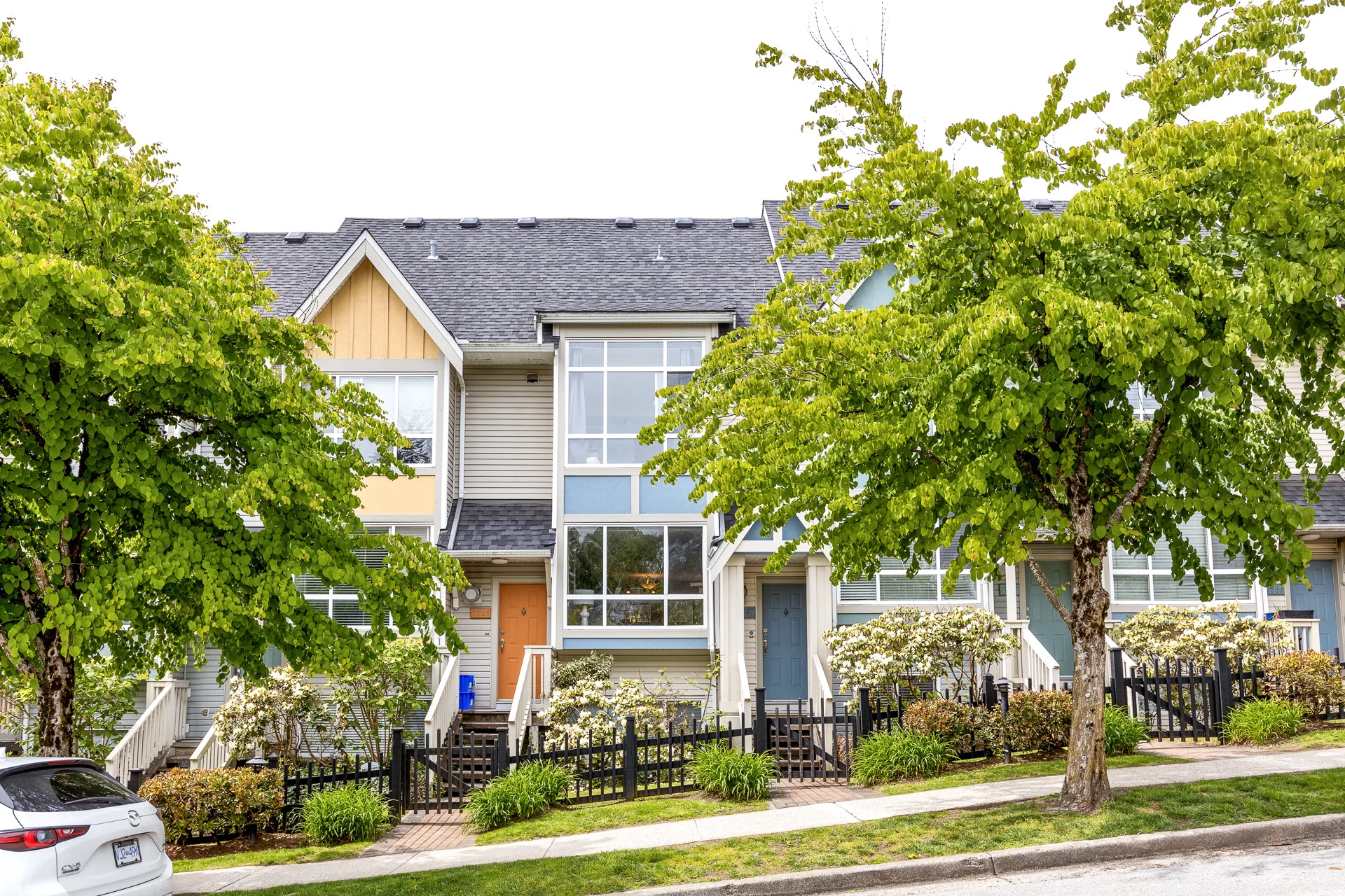 Felix Andrei - 7389 Magnolia Terrace, Burnaby on Vimeo