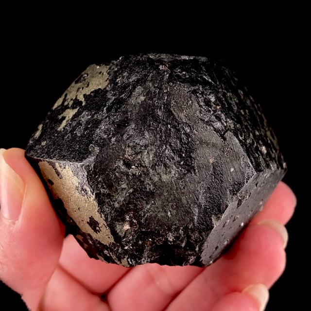 Chamosite (''Thuringite'') pseudomorph after Almandine (good sized ...