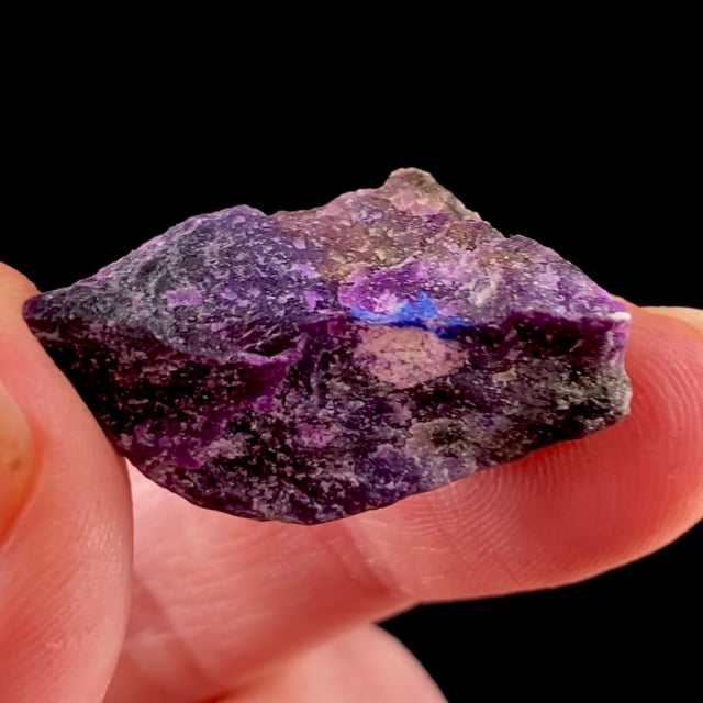 Wesselsite (ridiculously rare) with Sugilite | Wessels Mine, Hotazel ...