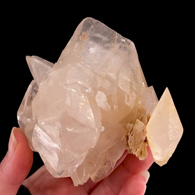 Calcite (Manganese-bearing) | Verkhnii Mine, Dalnegorsk, Dalnegorsk ...