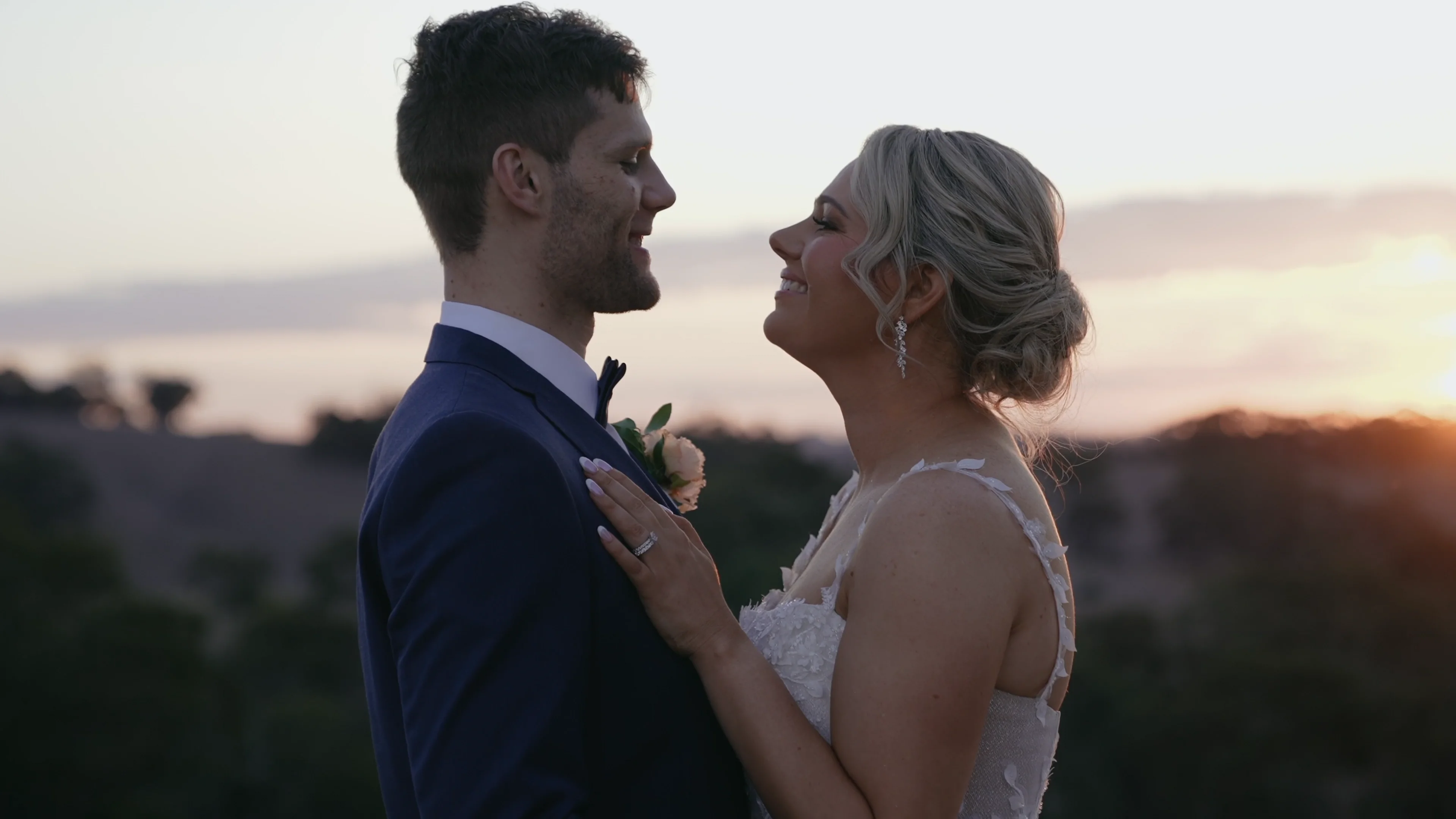 Steph & Rob Sneak Peek on Vimeo