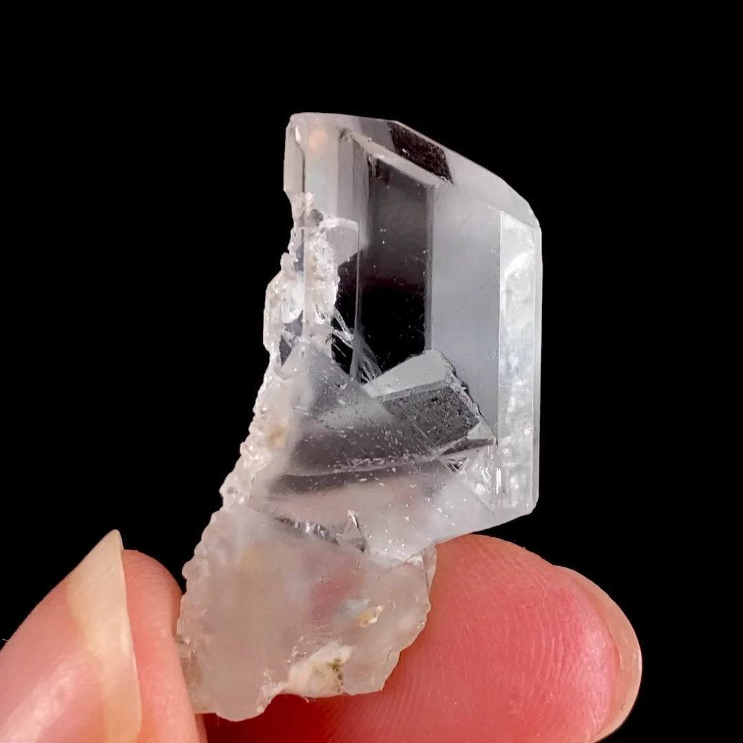 Beryl var: Aquamarine (GEM crystal) (unusual habit) on Vimeo
