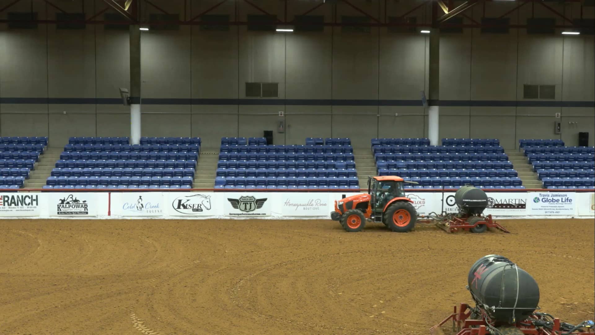 Wild Rag Cattle Classic John Justin Arena on Vimeo