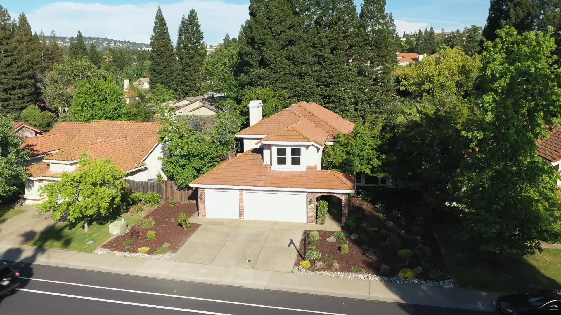 176 Silberhorn Dr | Aaron Ralls on Vimeo