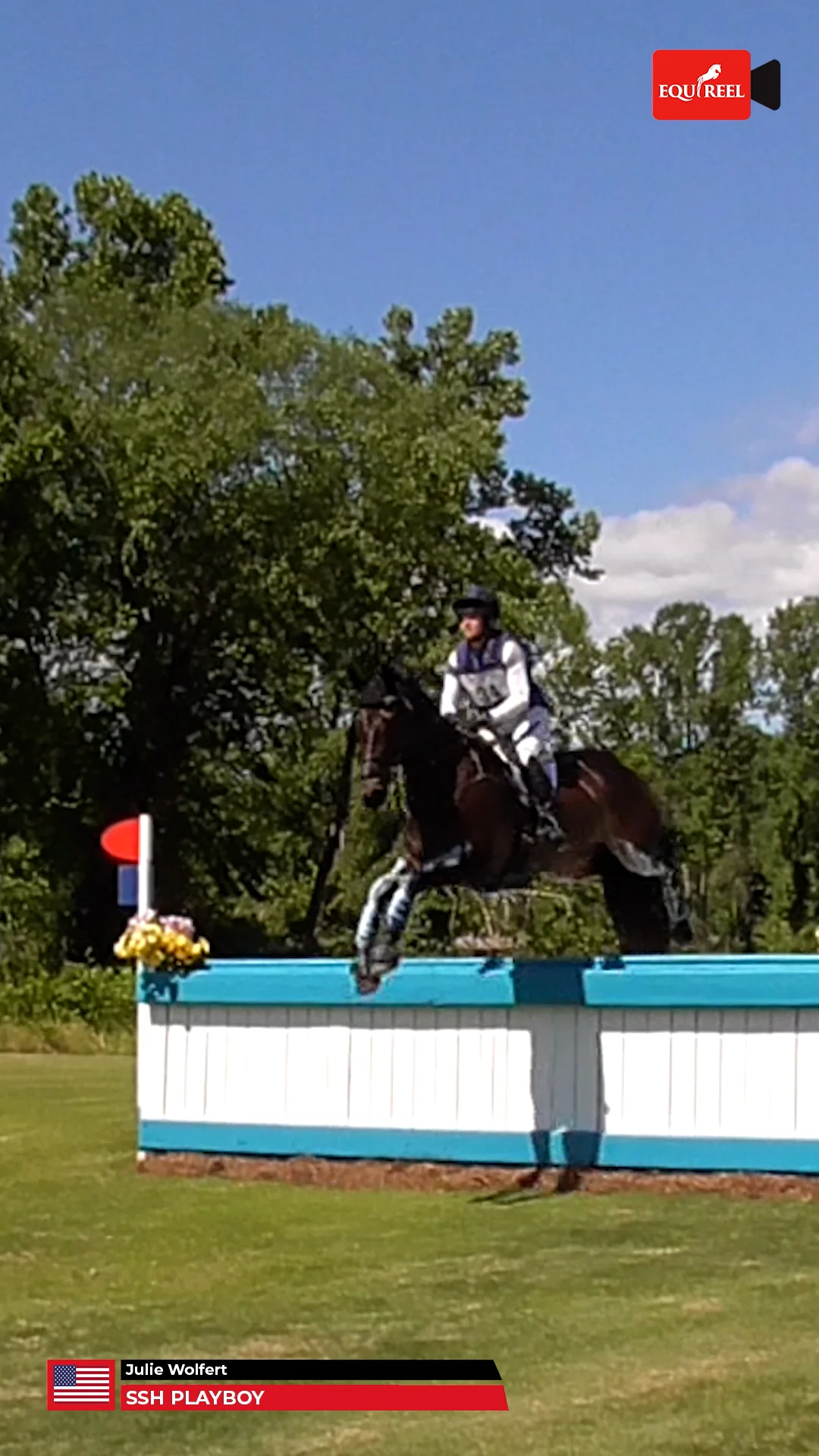 EQUIREEL 34 CCI4-L Julie Wolfert & SSH Playboy at TRYON INTERNATIONAL ...