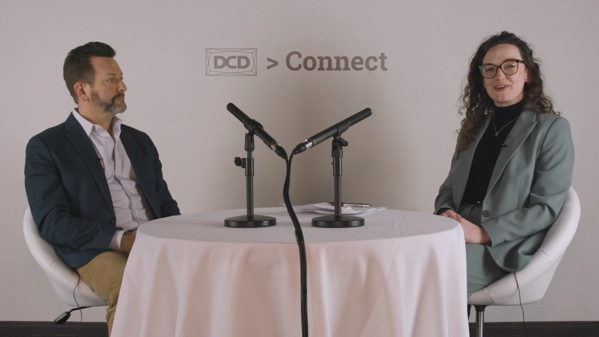 DCD>Studio EcoStruxure IT with Adam Compton | Schneider Electric on Vimeo