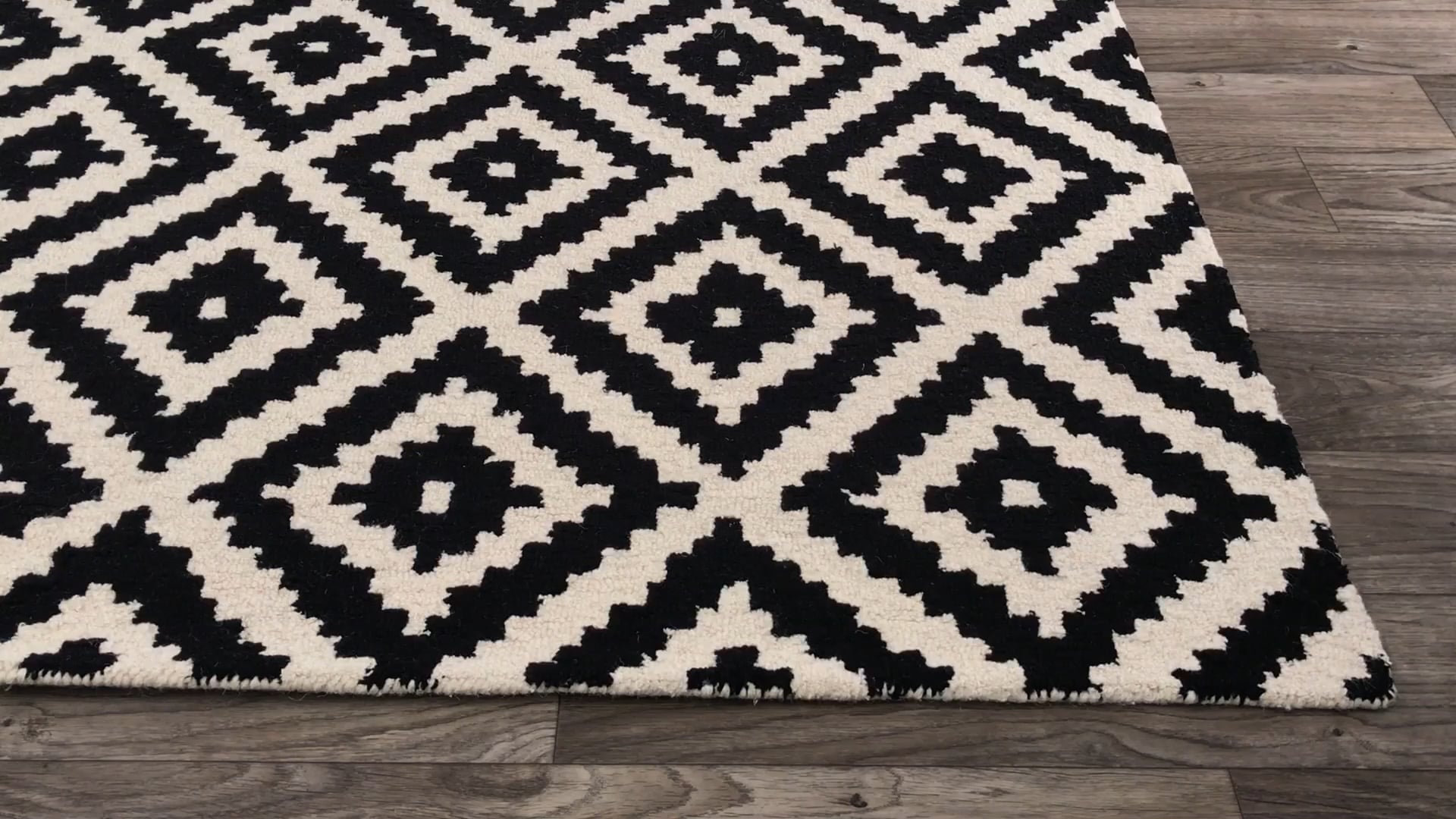 nuLOOM Hand-Tufted Geometric Tuscan Rug, 5'Square - Southwestern - Area ...