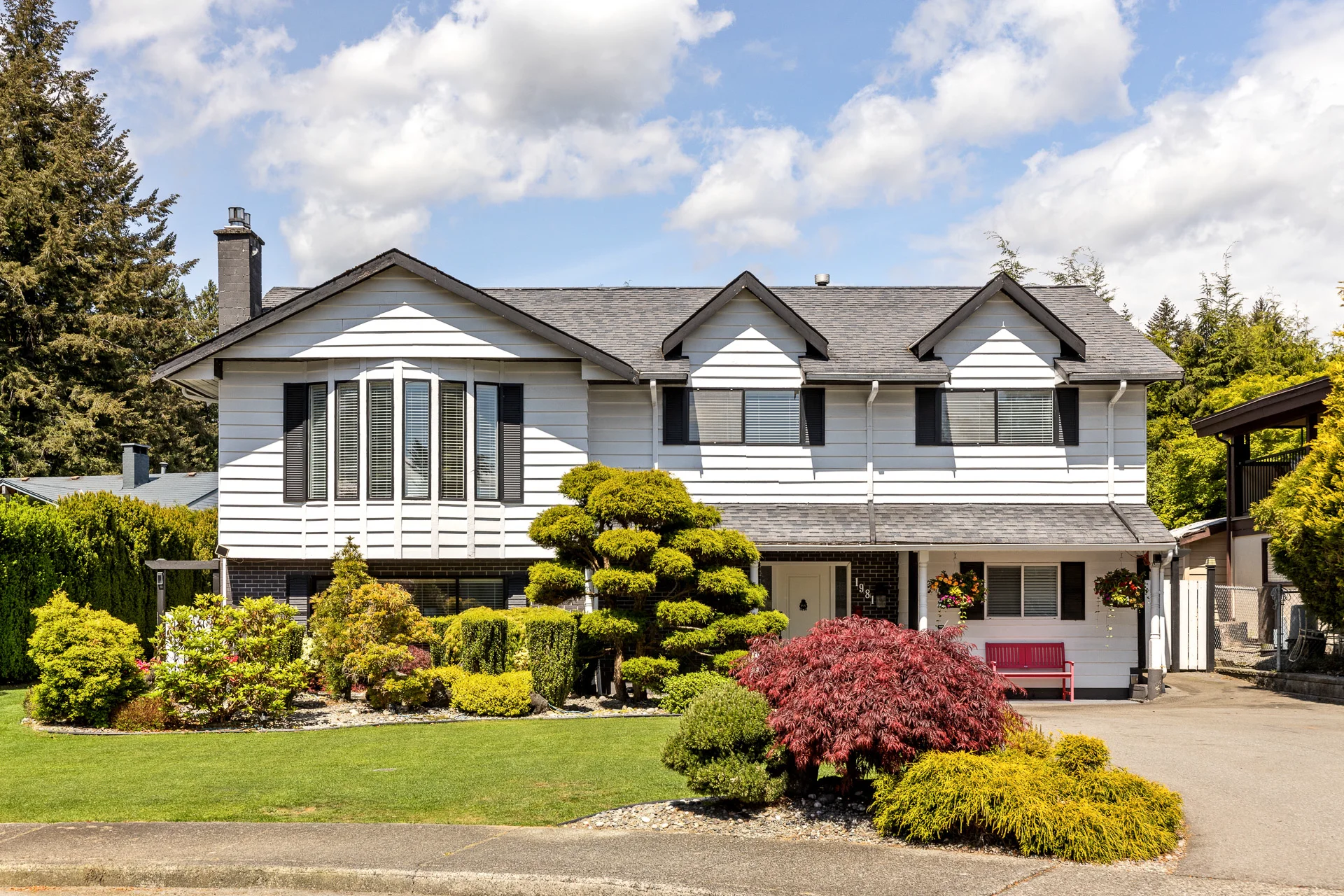 Brenda Cheng - 1981 King Albert Ave, Coquitlam on Vimeo