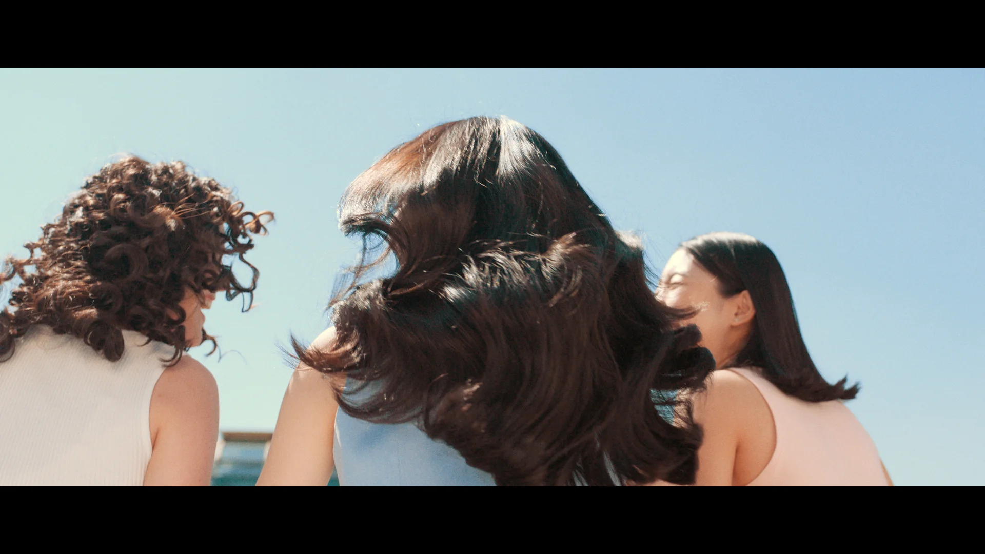 Master_Dove Hya-Keratin Shine_Dove Shine_DIR_20240212 on Vimeo