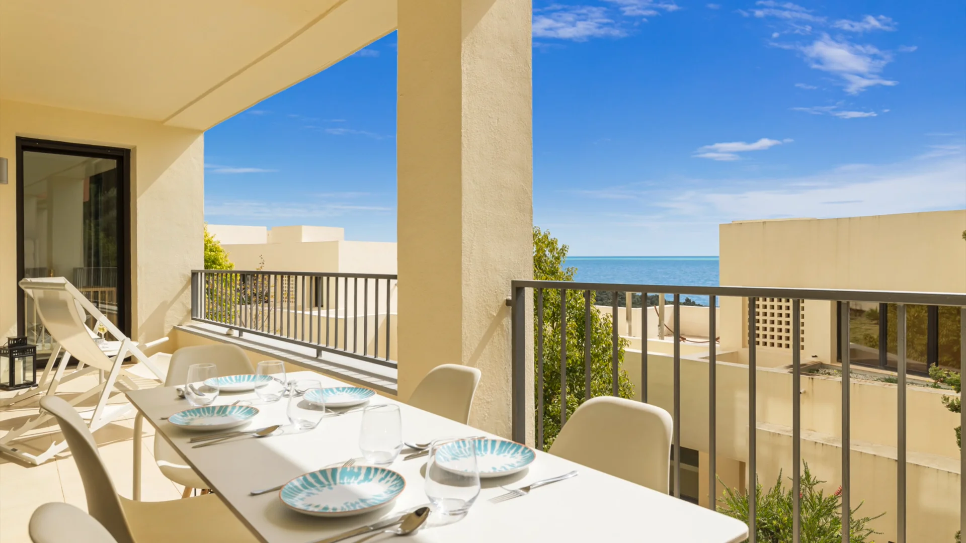 Modern 2 bedroom apartment with sea views in Samara Resort, Marbella ...