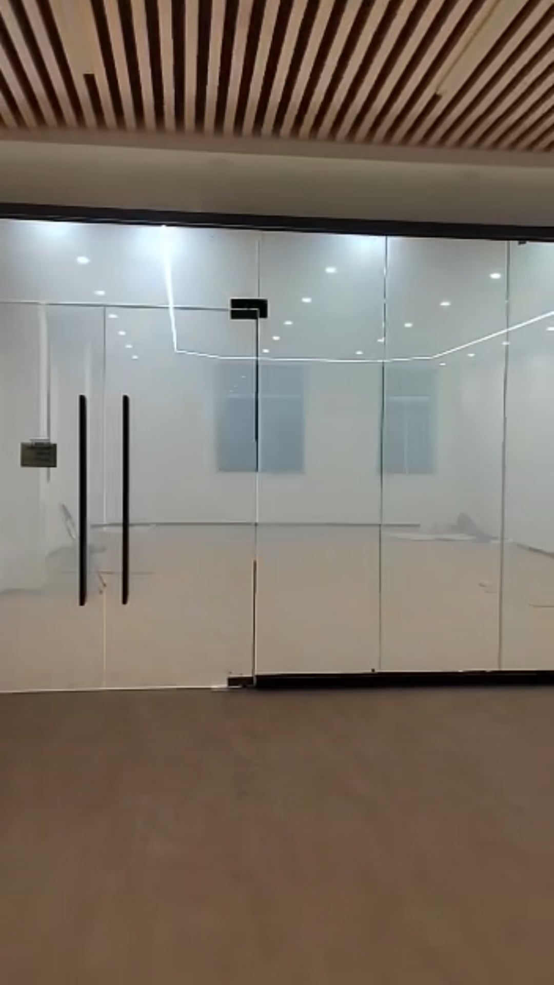InstaClear Switchable Privacy Glass