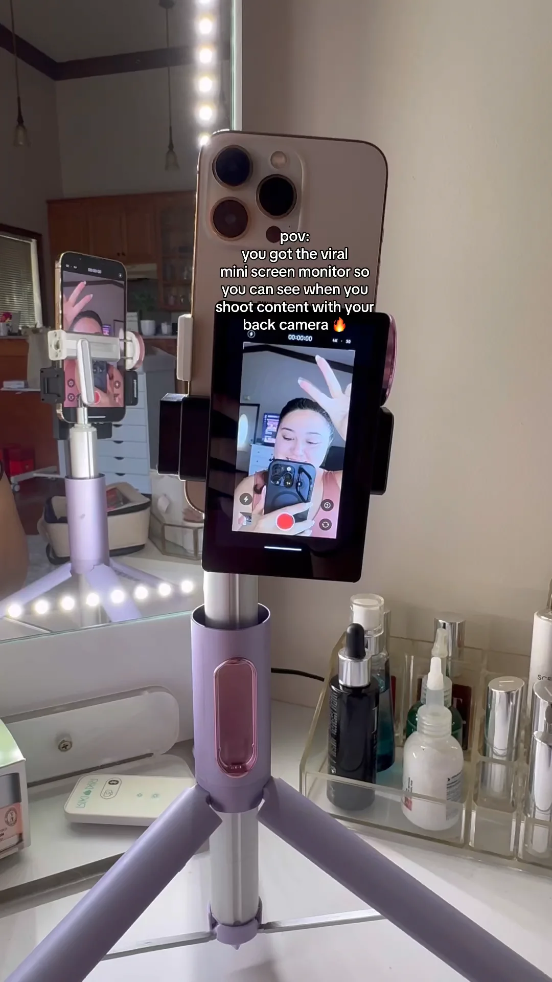 VlogMaster Pro: HD Selfie Monitor for Perfect Phone Vlogs captionless on Vimeo