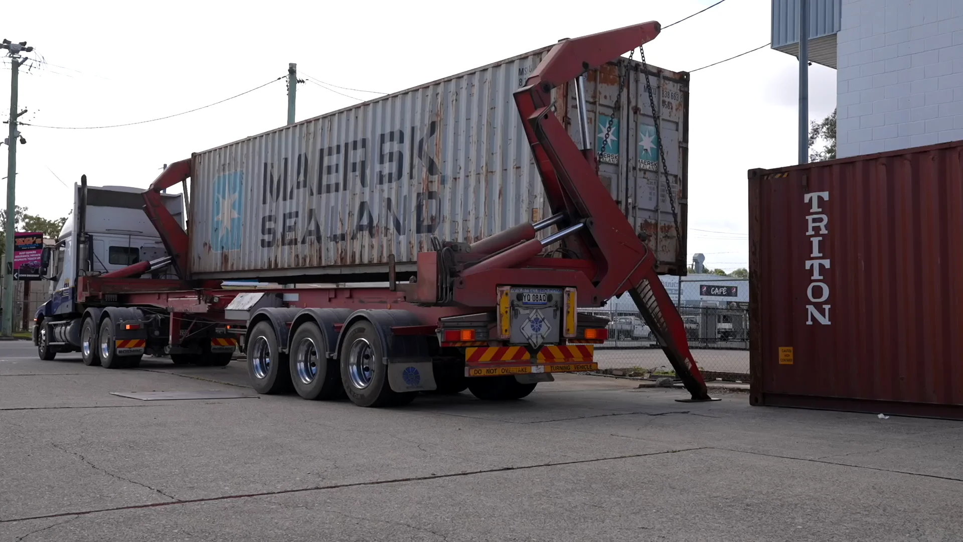 Container Arrival v1.0 on Vimeo