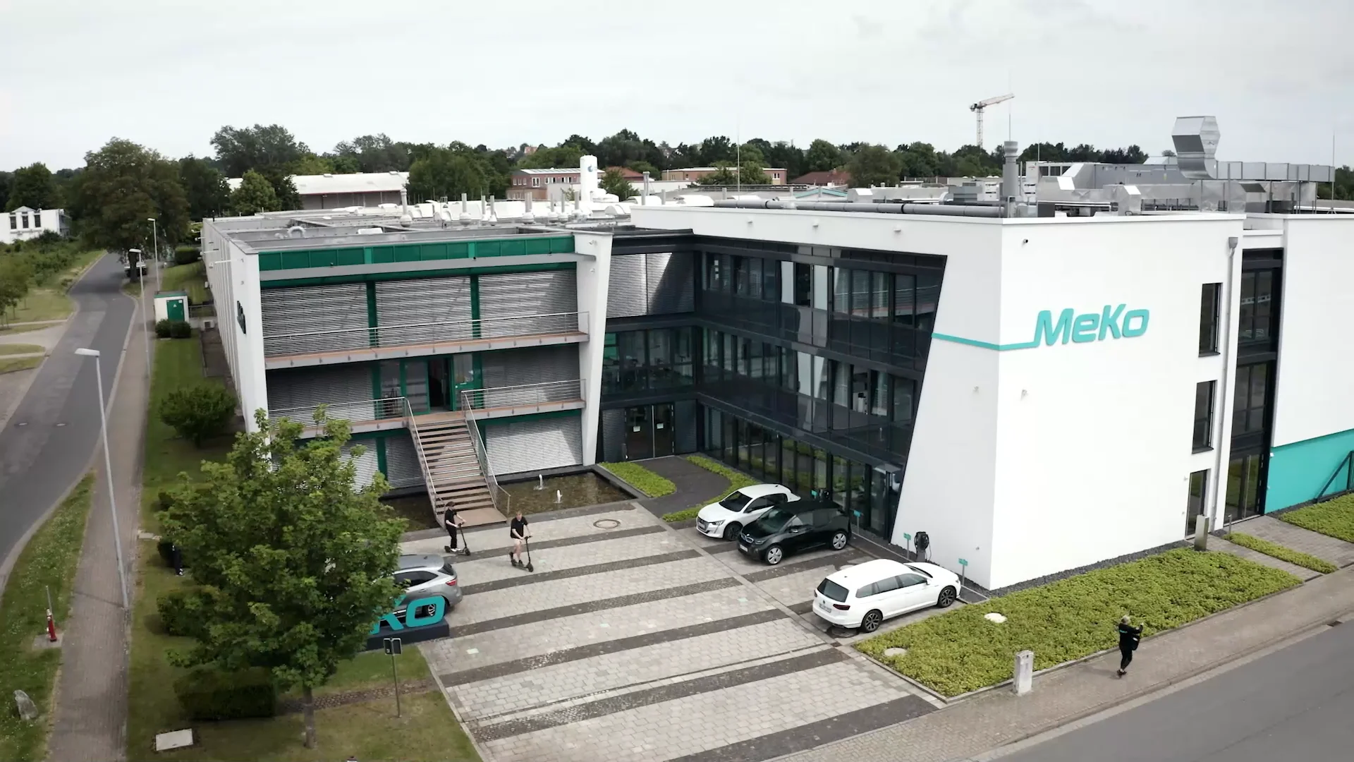 Arbeiten bei MeKo Manufacturing on Vimeo