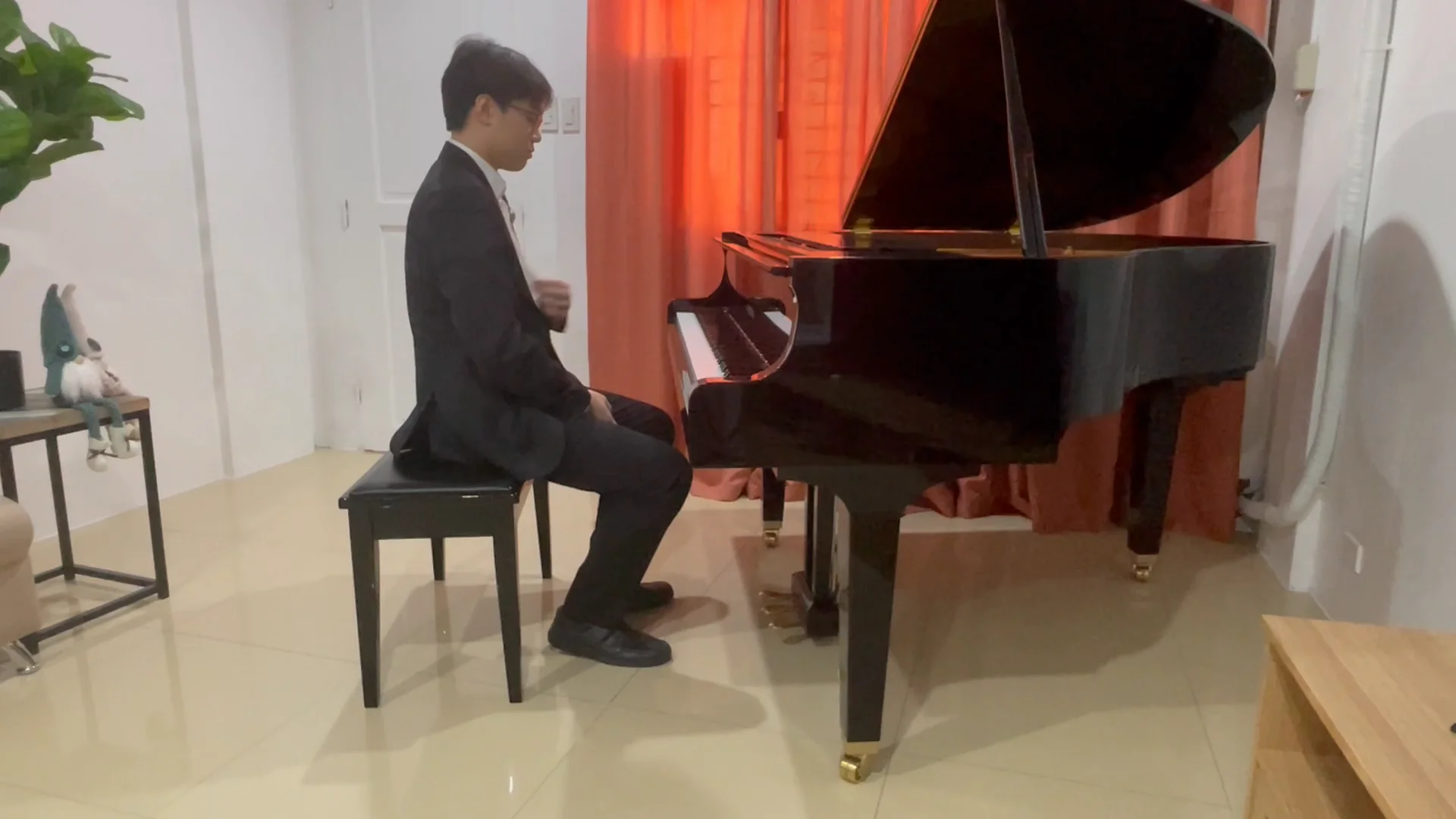 Moszkowski: Etude in C (Jonathan Sia, piano) on Vimeo