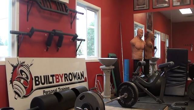 Josh Bryant Program -- 425 Deadlift x 3(2nd set) on Vimeo