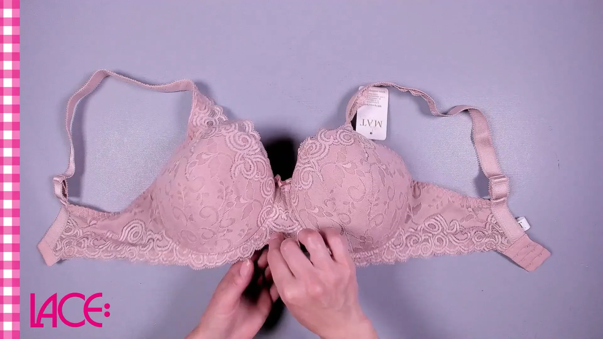 MAT - Lingerie - BH - 80F - Natalie BIg - m382422 | Lace.de on Vimeo