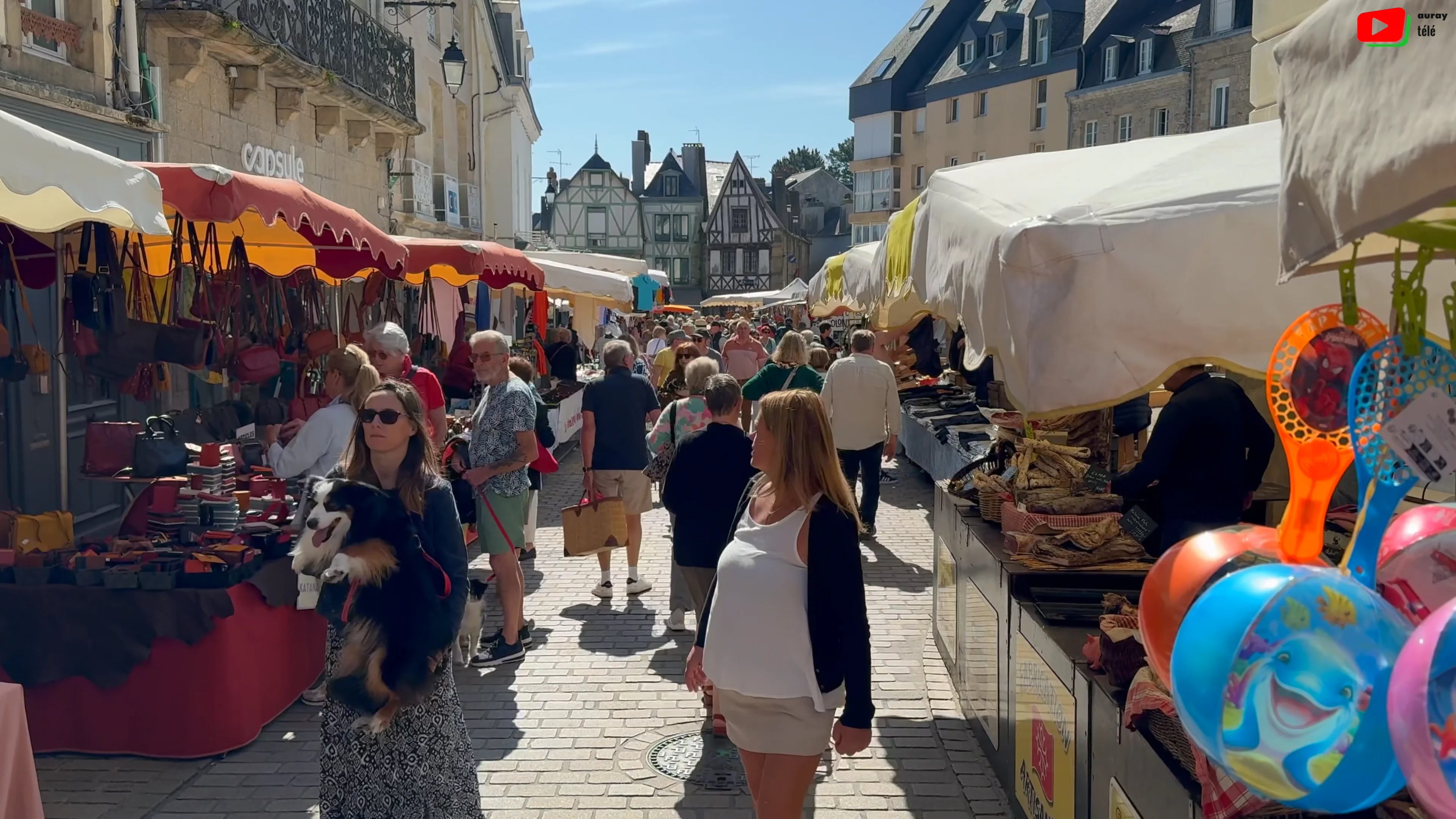 Auray | Le Bon Marché du Lundi | Auray Télé on Vimeo