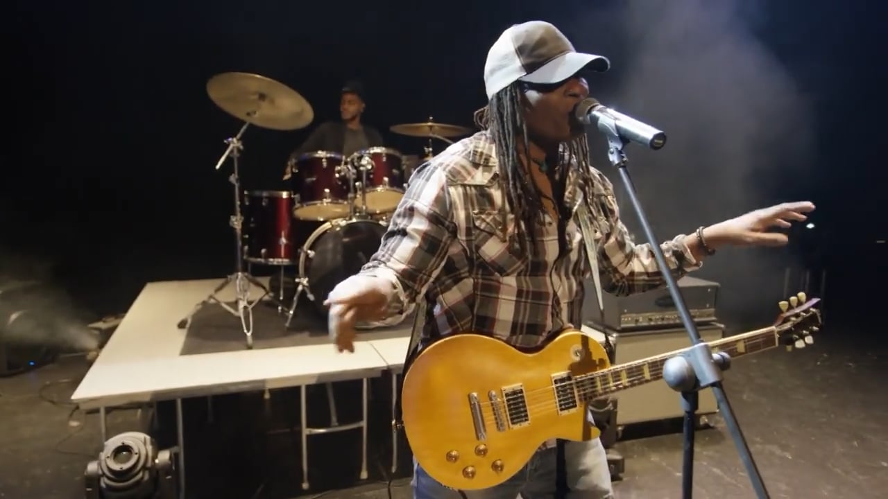 Tracey Blake - Country Music Artist