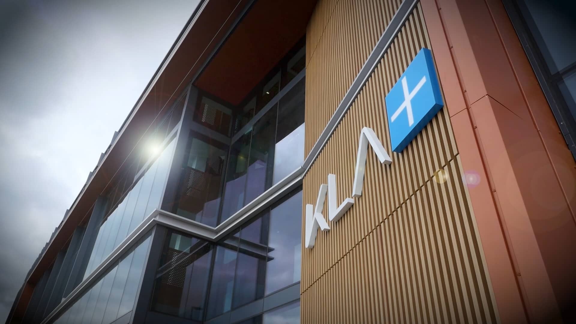 KLA Newport - Andrew Scott Interior Build on Vimeo